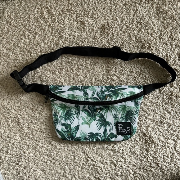 Ron Jon | Bags | Ron Jon Fanny Pack Belt Bag | Poshmark
